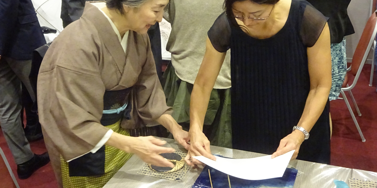 伝統工芸体験|プログラム|アーツカウンシル東京 伝統文化事業